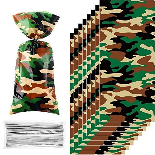 100 Pieces Camo Cellophane Treat Bags, Khaki Camouflage Party Plastic Candy Bag Goodie Present Favor Bag with 100 Silver Twist Ties for Camping Veteran Party Army Theme Birthday Supplies