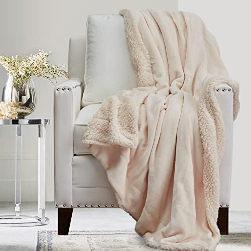 The Connecticut Home Company Throw Blanket, Soft Plush Reversible Velvet and Sherpa, King 108x90, Warm Thick Throws for Bed, Comfy Washable Bedding Accent Blankets for Sofa Couch Chair, Cream