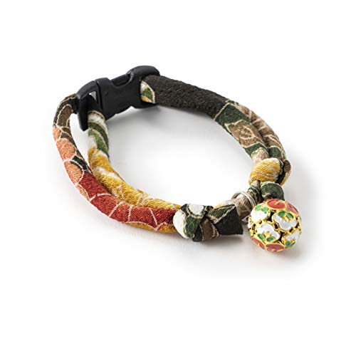 Chirimen Plum Blossom Cat Collar (Green)