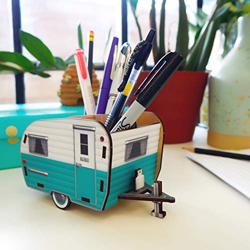 Genuine Fred Happy Camper Vintage Camper Pencil Holder, White and Blue (5242680)