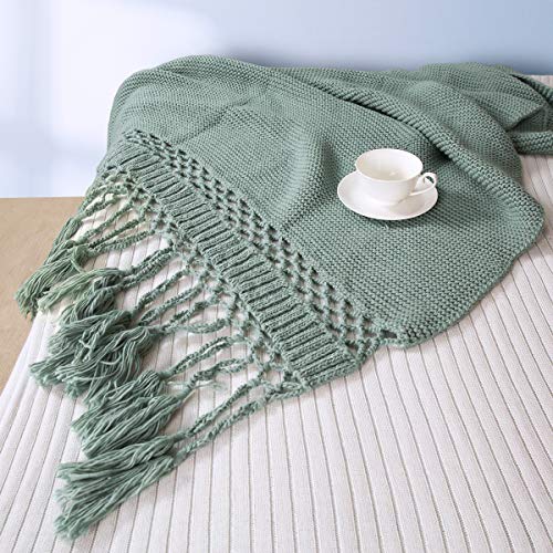 MH MYLUNE HOME Green Knitted Throw Blanket with Tassels (47x71 inch) Farmhouse Boho Blanket Handmade for Bed Sofa Couch