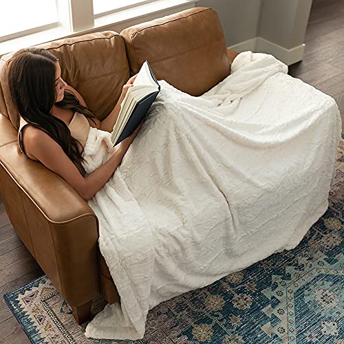 GRACED SOFT LUXURIES Softest Warm Elegant Cozy Faux Fur Home Throw Blanket (Solid Ivory, Extra Large 60" x 80")