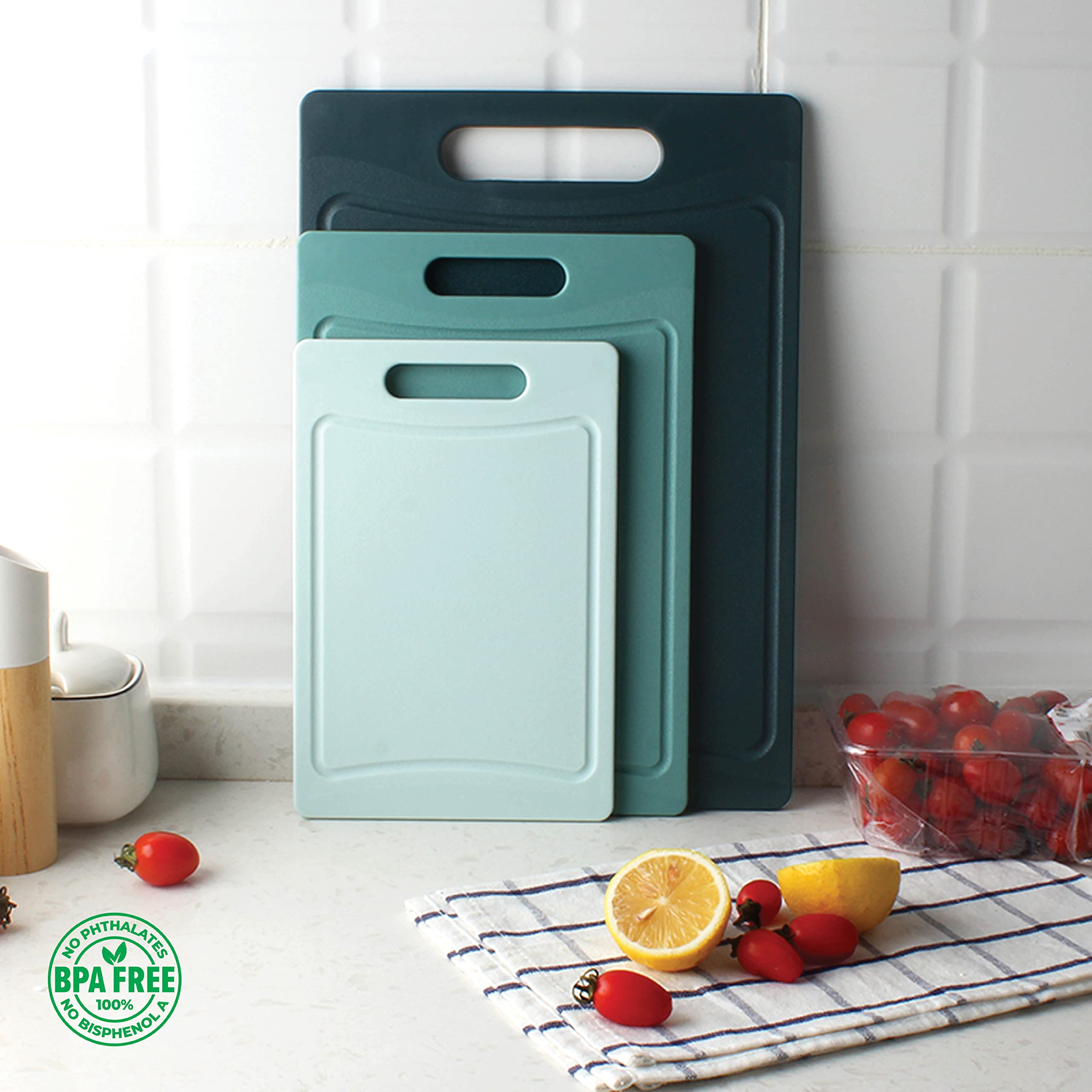 COOK WITH COLOR Cutting Board Set- 3 Pc. Kitchen Cutting Board Set - Large, Medium and Small Cutting Boards with Non Slip Bottom for Meat, Veggies, Fruits, Easy Grip Handle (Teal)