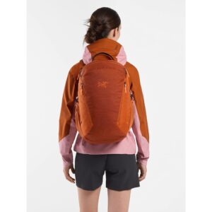 Arc'teryx Mantis 26 Backpack | Highly Versatile 26L Daypack | Fika, One Size