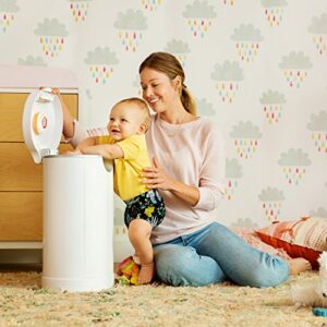 Munchkin® Diaper Pail Baby Registry Starter Set, Powered by Arm and Hammer, Includes 1 Month Refill Supply and Baking Soda Puck