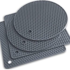 Silicone Trivet Mats - Pot Holders - Drying Mat Our potholders Kitchen Tools is Heat Resistant to 440°F, Non-Slip Durable Flexible Easy to wash and Dry and Contains 4 pcs by Q's INN.