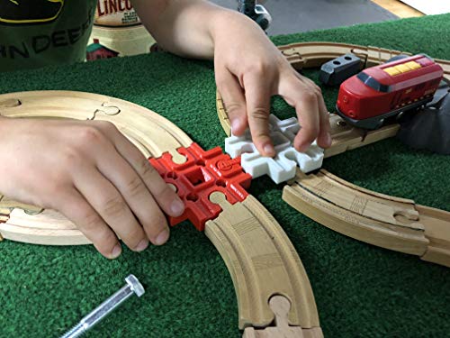 TrainLab Cross Track Connector with Dog Bones for Wooden Railway (Red)