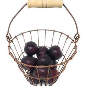 Hearthside Collection Rusty Metal Wire Egg Basket (1)