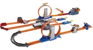 hot wheels track builder total turbo takeover track set, motorized playset with loops & stunts, includes 1 hot wheels die-cast car, toy for kids 6 to 12 years old [amazon exclusive]