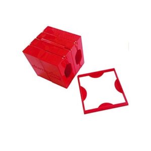 Dumpling Cube - Makes 4 Traditional Gyoza Style Dumplings at a time. Shape, Fold and Trim, with a Pastry Cutter included