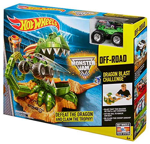 Hot Wheels Monster Jam Dragon Arena Attack Playset