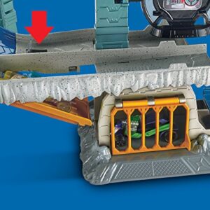 Hot Wheels and DC Universe Team Up to Fight Crime for 48 months to 120 months, with the Ultimate Batcave Playset! [Amazon Exclusive]