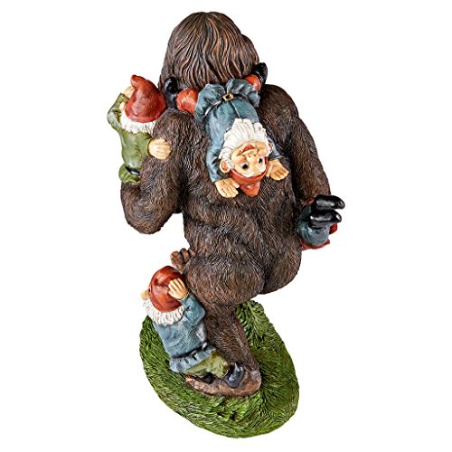 Design Toscano Schlepping The Garden Gnomes Bigfoot Statue 16 Inch