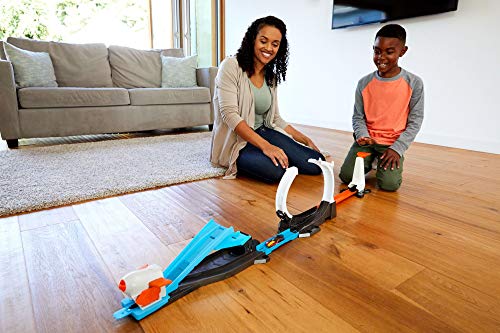 Hot Wheels Track Builder Rocket Launch Challenge playset