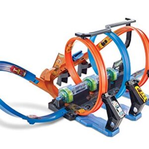 Hot Wheels Toy Car Track Set, Corkscrew Crash with 1:64 Scale Car, 3 Crash Zones, Powered by Motorized Booste, [Amazon Exclusive]