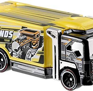 ​Hot Wheels id Vehicle​​ HiWay Hauler 3.0 with Embedded NFC Chip, Uniquely Identifiable, 1:64 Scale, for Kids Ages 8 Years and Older