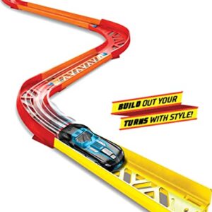 Hot Wheels Track Builder Unlimited Playset Premium Curve Pack, 16 Component Parts & 1:64 Scale Toy Car