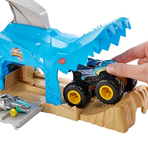 Hot Wheels Monster Truck Pit & Launch Playsets with a 1 Monster Truck & 1 1:64 Scale Car, Great Gift for Kids Ages 4 Years & Older