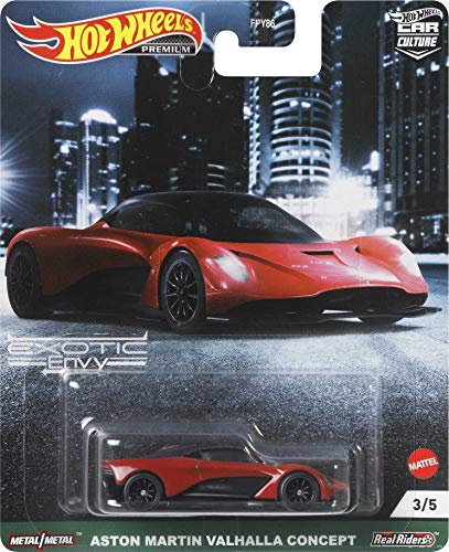 Hot Wheels Car Culture Circuit Legends Vehicles for 3 Kids Years Old & Up, Premium Collection of Car Culture 1:64 Scale Vehicles