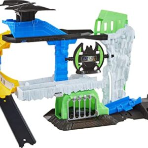 Hot Wheels Dc Batcave Playset with Batman Character Car in 1:64 Scale, Toy Replica of the Batcave with Storage