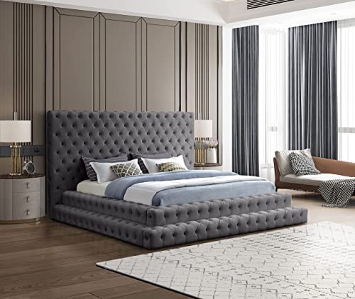 Meridian Furniture Revel Collection Velvet Upholstered Bed with Deep Button Tufting, King, Grey