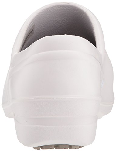 Easy Works Women's Kris Health Care Professional Shoe, White, 8