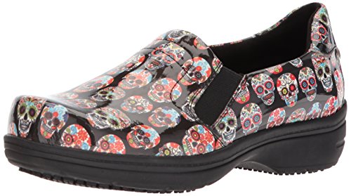 Easy Works Women's Bind Health Care Professional Shoe, Skull Patent, 6 B(M) US