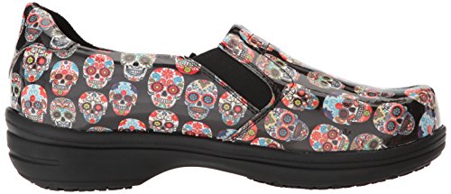 Easy Works Women's Bind Health Care Professional Shoe, Skull Patent, 6 B(M) US