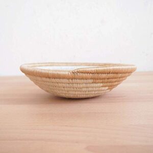 Small African Basket- Sokoke/Rwanda Basket/Woven Bowl/Sisal & Sweetgrass Basket/Tans, White