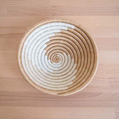 Small African Basket- Sokoke/Rwanda Basket/Woven Bowl/Sisal & Sweetgrass Basket/Tans, White