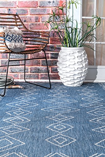 nuLOOM Sierra Moroccan Diamond Outdoor Area Rug, 6' 3" x 9' 2", Blue