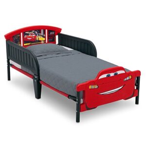 delta children 3d-footboard toddler bed, disney/pixar cars 3