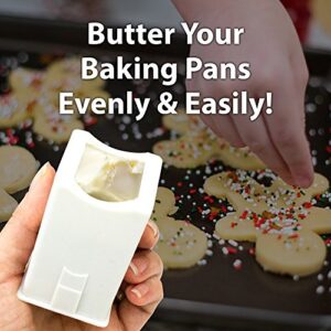 Mess-Free Butter Spreader 2 Pack by Avant Grub. Dishwasher Safe Corn Cob Butterer. Holder Spreads Butter Evenly On Pancakes, Waffles, Bagels, and Toast. Dispenser Ensures Freshness For Each Use.