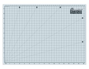 cutterpillar 16x11.5 self healing glow mat