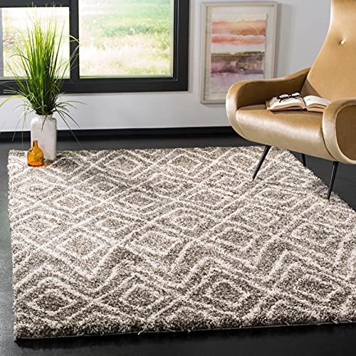 SAFAVIEH Hudson Shag Collection Accent Rug - 4' x 6', Grey & Ivory, Moroccan Design, Non-Shedding & Easy Care, 2-inch Thick Ideal for High Traffic Areas in Entryway, Living Room, Bedroom (SGH332B)