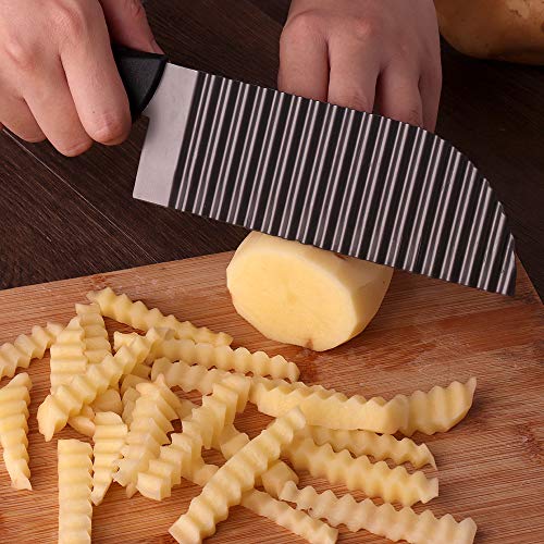 LaLiHa Crinkle Cutter Garnishing Knife for dough, Ripple French Fry Potato Cutter Stainless Steel Zig Zag Gadget Waves Chopper Knife,crinkle cutter for veggies Chip Blade Cooking Tools(Medium, Black)