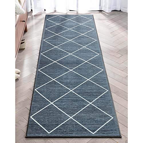 Well Woven Clover Diamond Lattice 2'7" x 9'10" Runner Grey