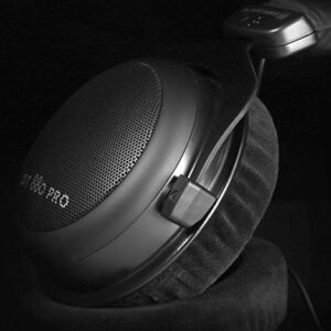 beyerdynamic Dt 880 250 Ohm Pro Semi-Open Studio Headphones Black (Limited Edition)