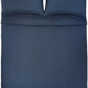 AmazonBasics Deluxe Microfiber Duvet Cover Set with pillow case(s) – 200x200cm, Navy Blue