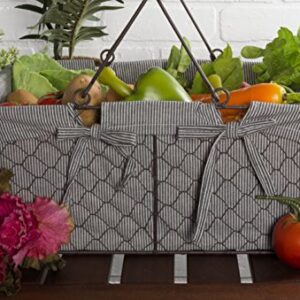 DII Farmhouse Chicken Wire Egg Basket, Storage Baskets with Liner, Stripes, 16x12x7.88"