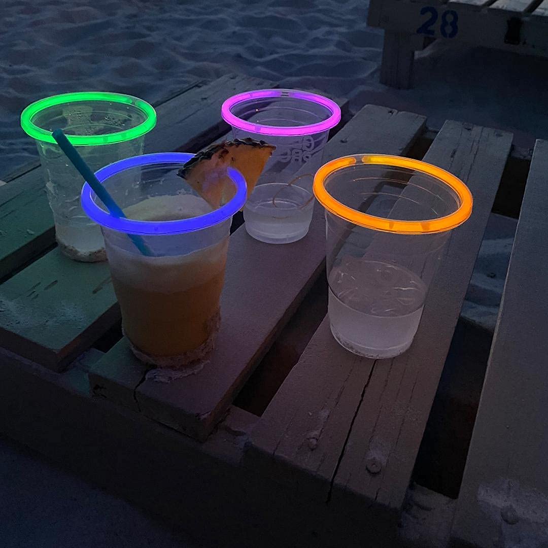 GLOWING PARTY CUPS 16 oz Light Up Cups Glow Stick Cup Blacklight Party Glow Neon Glow In The Dark Party Decorations Drink Supplies Glow Party Supplies