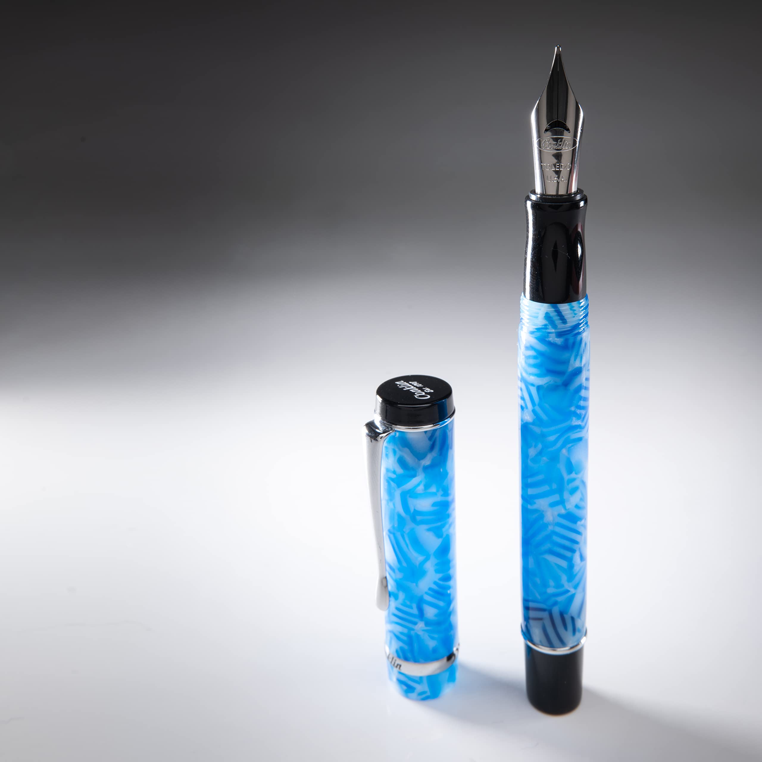 Conklin Duragraph Fountain Pen - Broad Nib Fountain Pen, Ice Blue (CK71350: CK7154)