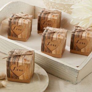 VGoodall 100PCS Wedding Favor Candy Boxes, 2x2x2 Inches Mini Cube Brown Candy Gift Boxes with Heart Burlap Jute Twine for Guests Bridal Baby Shower Birthday Party Decorations