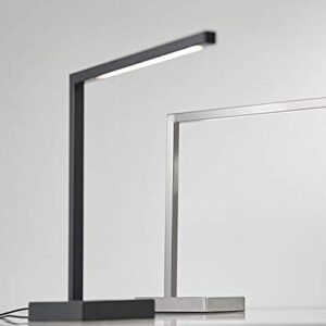 Adesso 4220-01 Aidan LED Desk Lamp Wireless Charging, 7W LED, 5W QI, USB Port, Indoor Lighting Lamps , Black