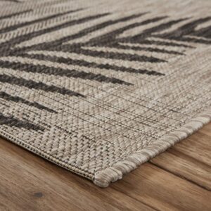 LR Home Captiva Shaded Palms Indoor/Outdoor Area Rug, 5' x 7', Beige/Black