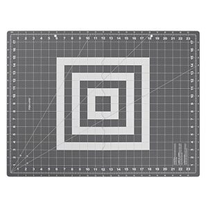 fiskars crafts folding cutting mat, 18 x 24, grey