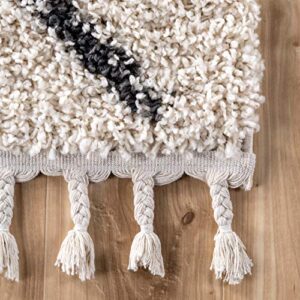 nuLOOM Jessie Moroccan Lattice Tassel Shag Area Rug, 6 ft 7 in x 9 ft, Off White