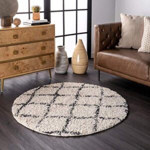 nuLOOM Jessie Moroccan Lattice Tassel Shag Area Rug, 6 ft 7 in x 9 ft, Off White