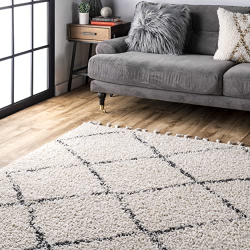 nuLOOM Jessie Moroccan Lattice Tassel Shag Area Rug, 9' 2" x 12', Off-white