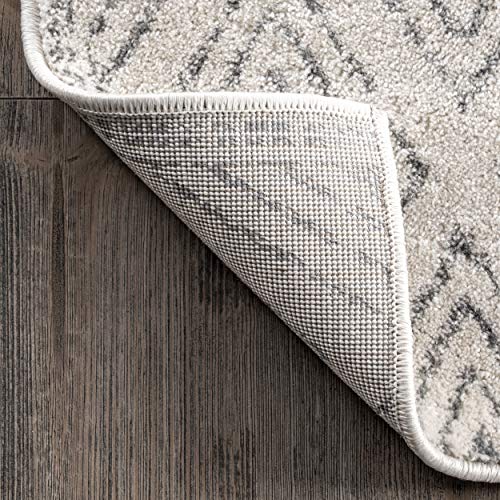 nuLOOM Sarina Diamonds Area Rug, 4 ft x 6 ft, Grey